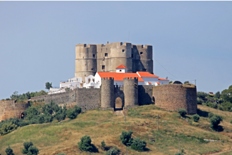 Portuguese castels - Castel of Evoramonte