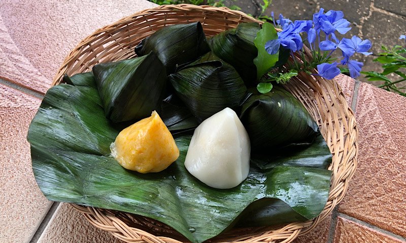 🥥 Num Kom 🤏 Cambodian Coconut Dumplings 👩‍🍳 A Vegan Recipe | PeakD