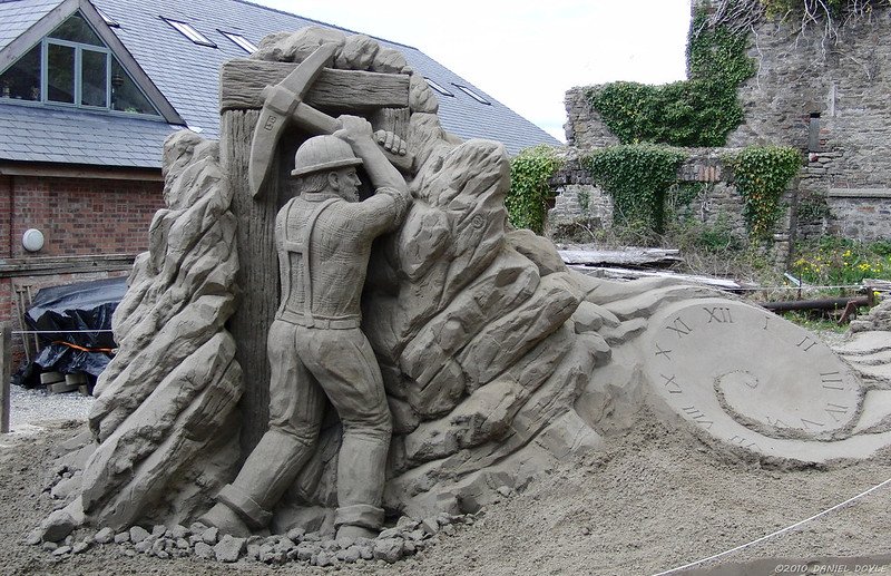 Castlecomer mines - sand sculpture | PeakD