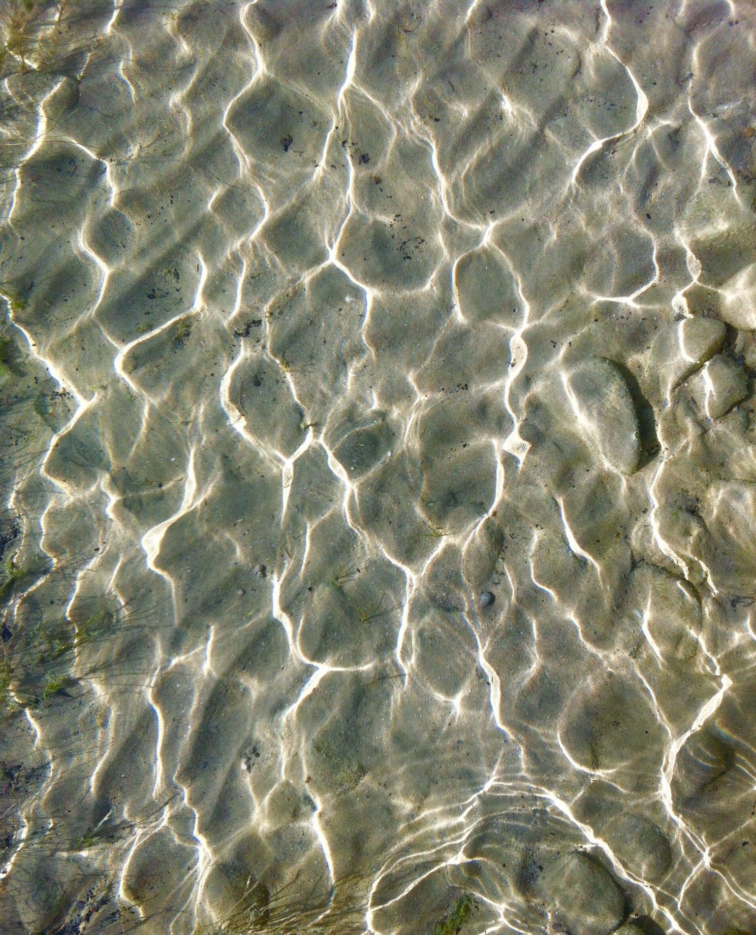 Lichtspiele auf dem Wasser- Games with light on water 6🌈 — Hive