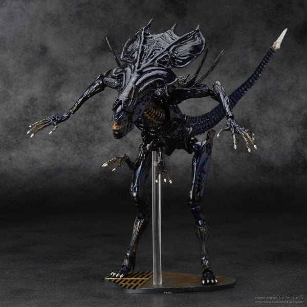 Alien Queen Action Figure — Hive